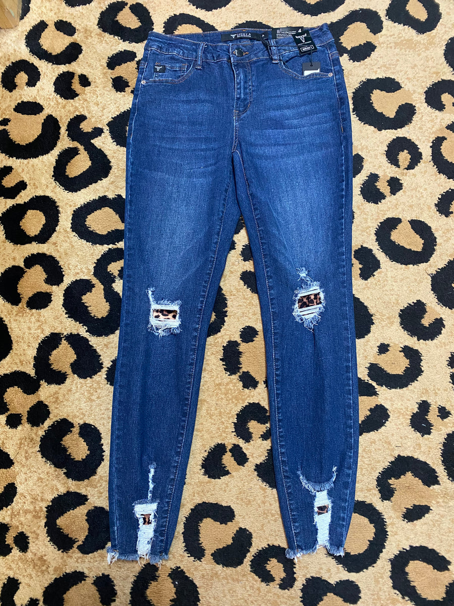 Lucky Leopard Patch Jeans – The Rustic Leopard Gift Shop